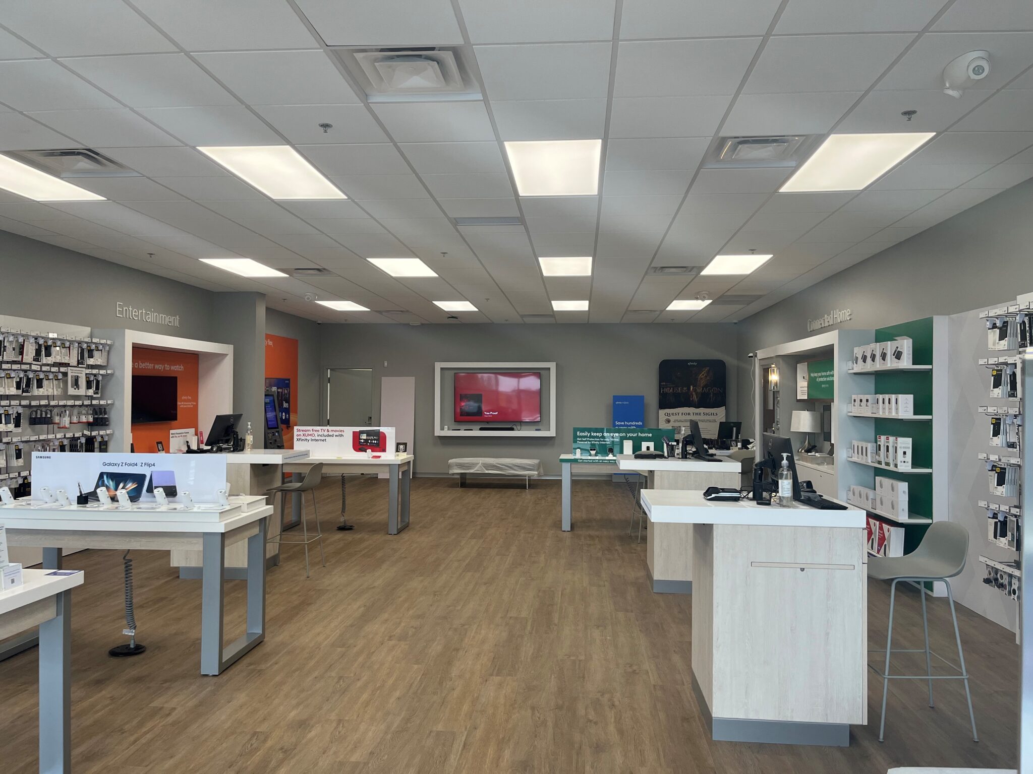 New Xfinity Store Now Open in Burlington | Comcast Washington